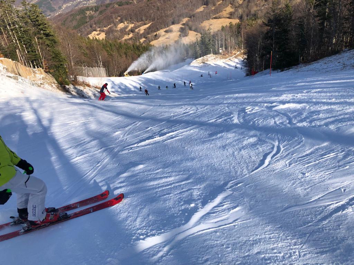 All'Abetone fa caldo ma le piste sono ok - SciareMag