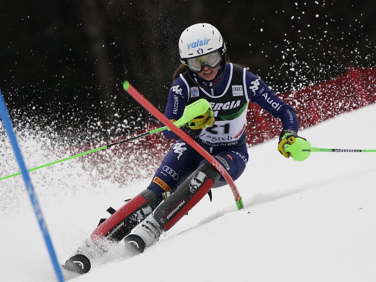 Marta Rossetti rompe il crociato anteriore in allenamento - SciareMag