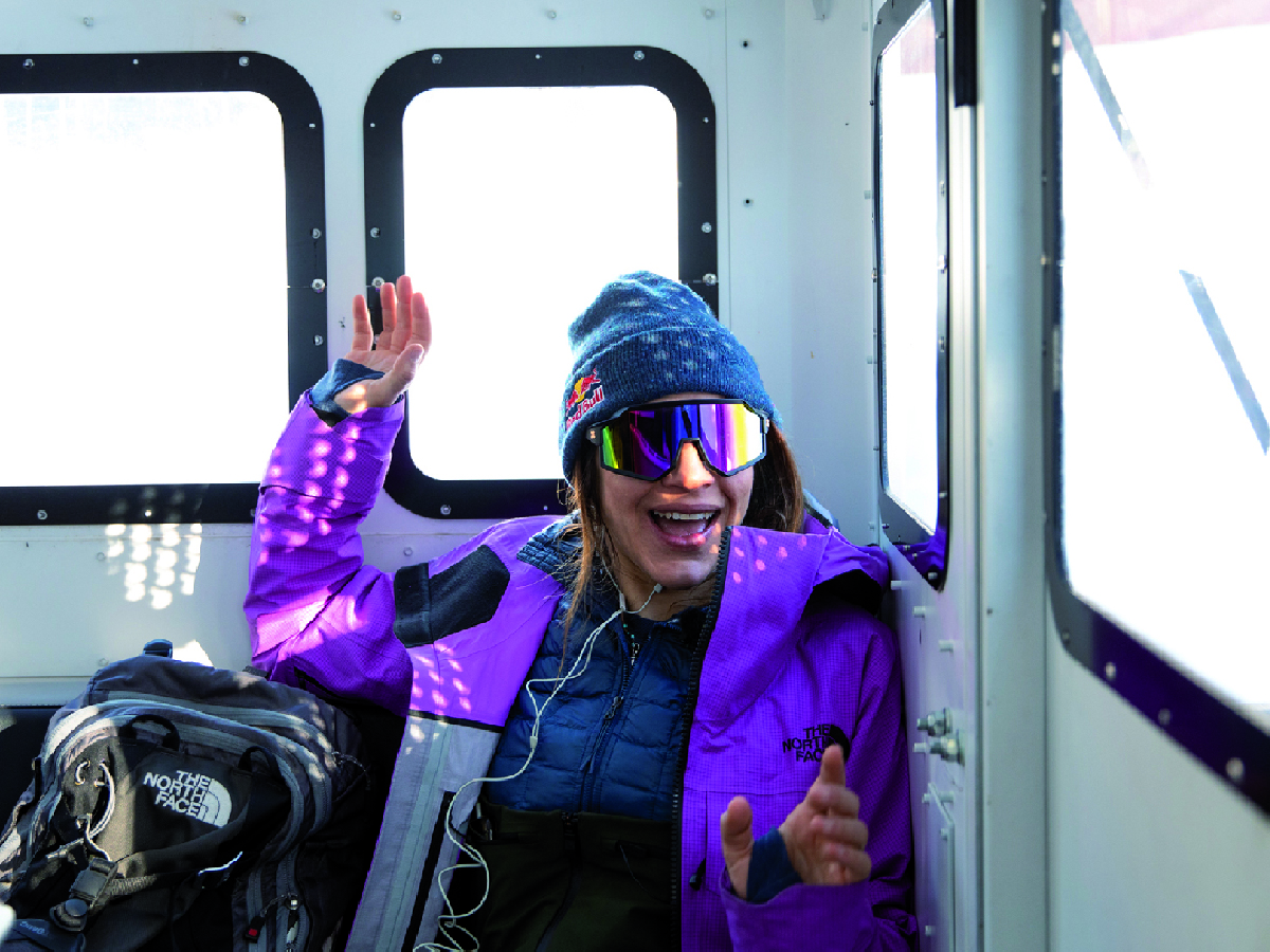 Arianna Tricomi sul set di Red Bull Backyards - SciareMag