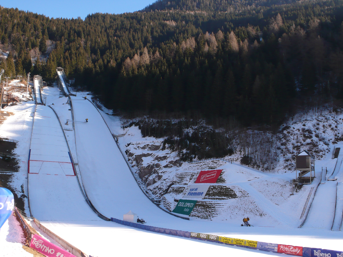 Predazzo ospita per la seconda volta gli “O.P.A. Games” di salto e ...