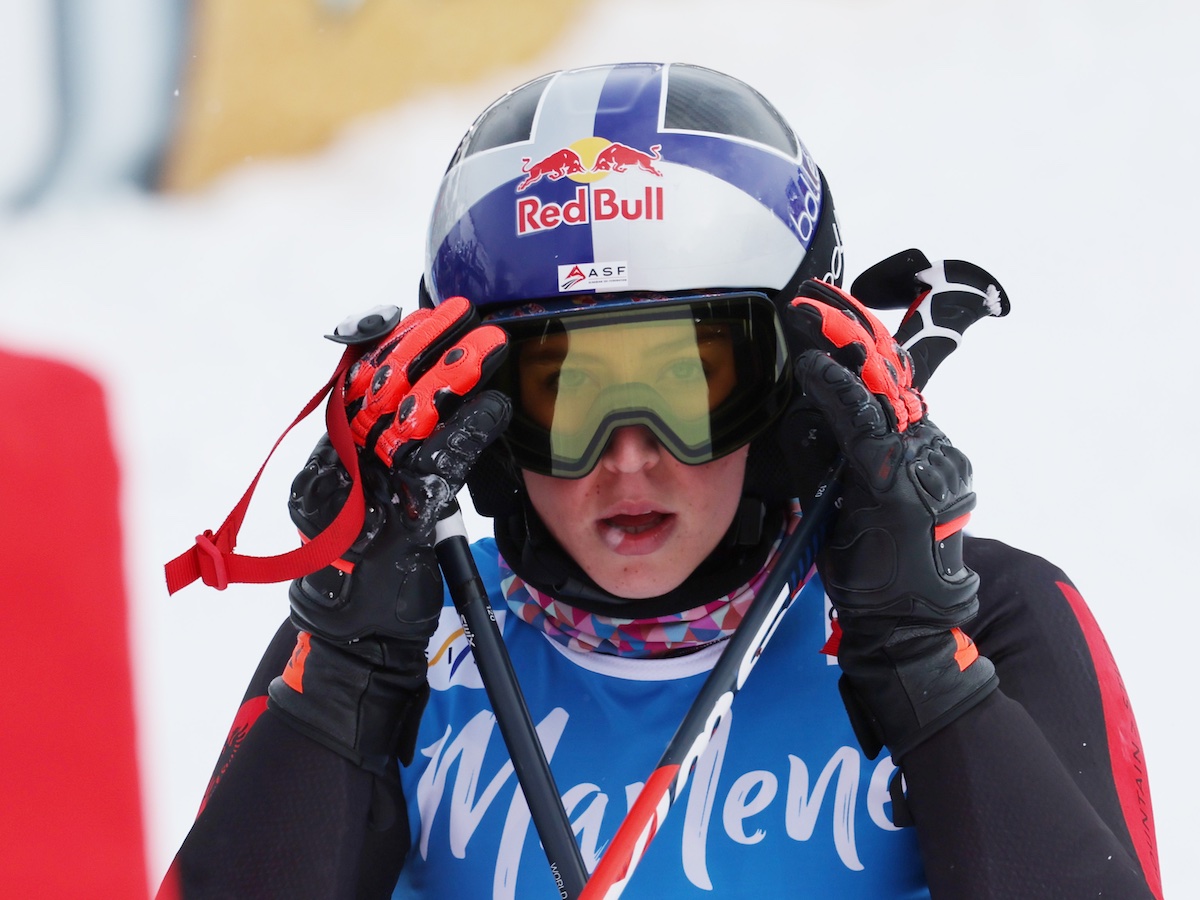 Lara Colturi che guaio, cade in allenamento e si rompe il crociato ...