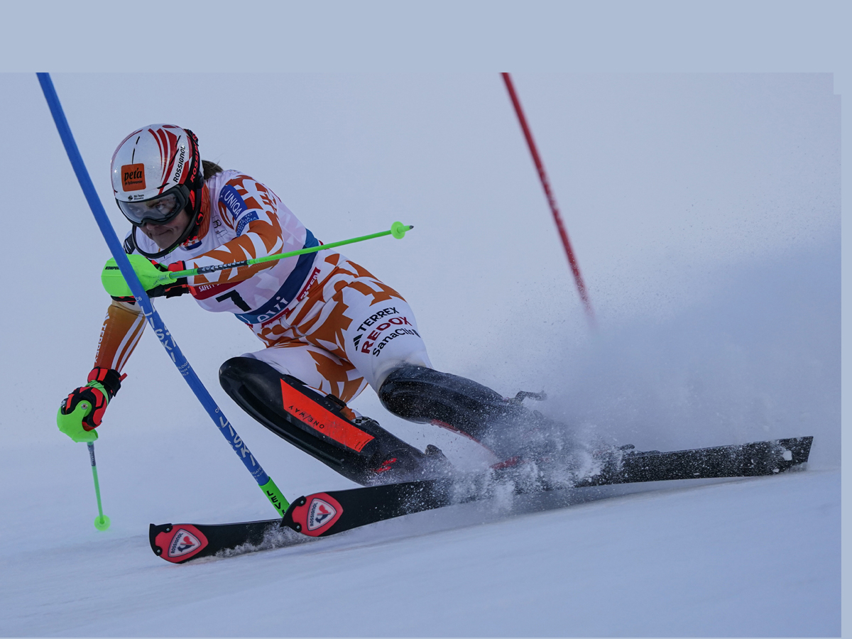 SL Levi, Petra Vlhova 29esima vittoria e sesta renna adottata! - SciareMag