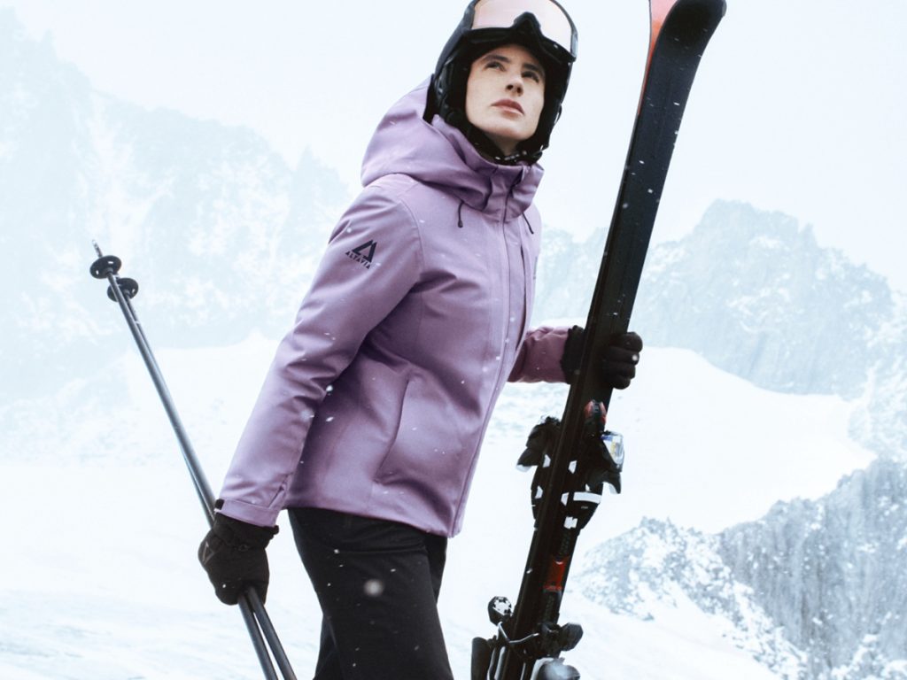 Altavia, la nuova collezione by Deborah Compagnoni - SciareMag