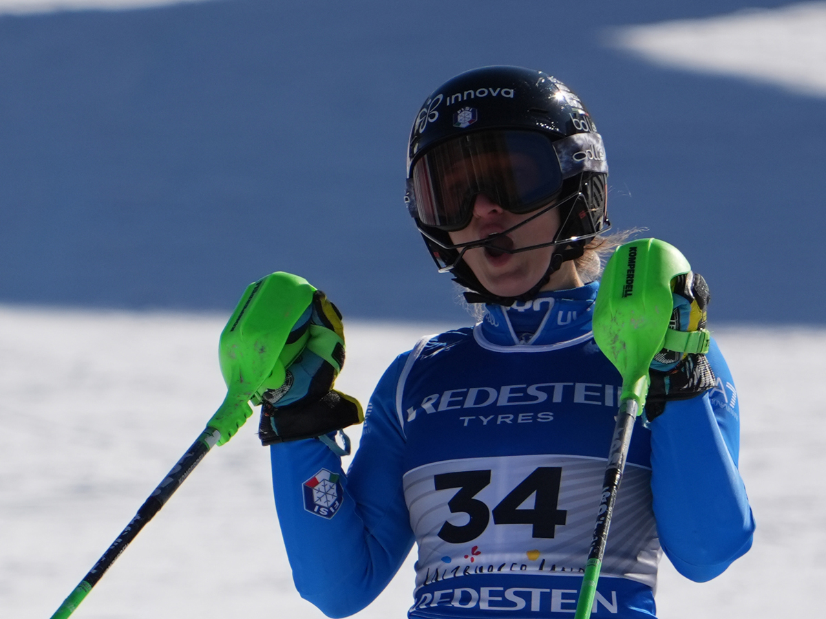 Lara Della Mea lo ha fatto ancora! Recupero super e vittoria nel GS di ...