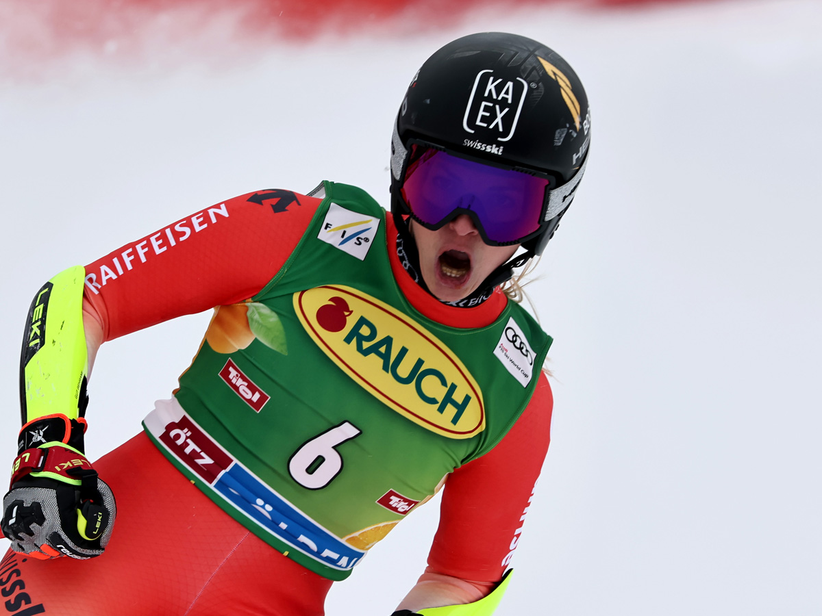 Lara Gut-Behrami cade in allenamento a Copper Mountain: trauma al ...